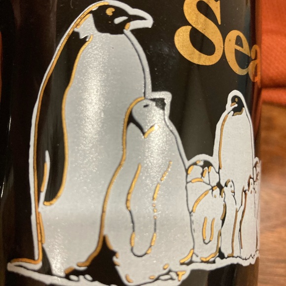 Sea World | Kitchen | Sea World Black Gold Penguin Shamu Coffee Cup Mug ...